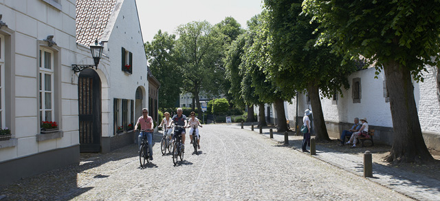 Die "weiße" Stadt Thorn | Parc Maasresidence Thorn